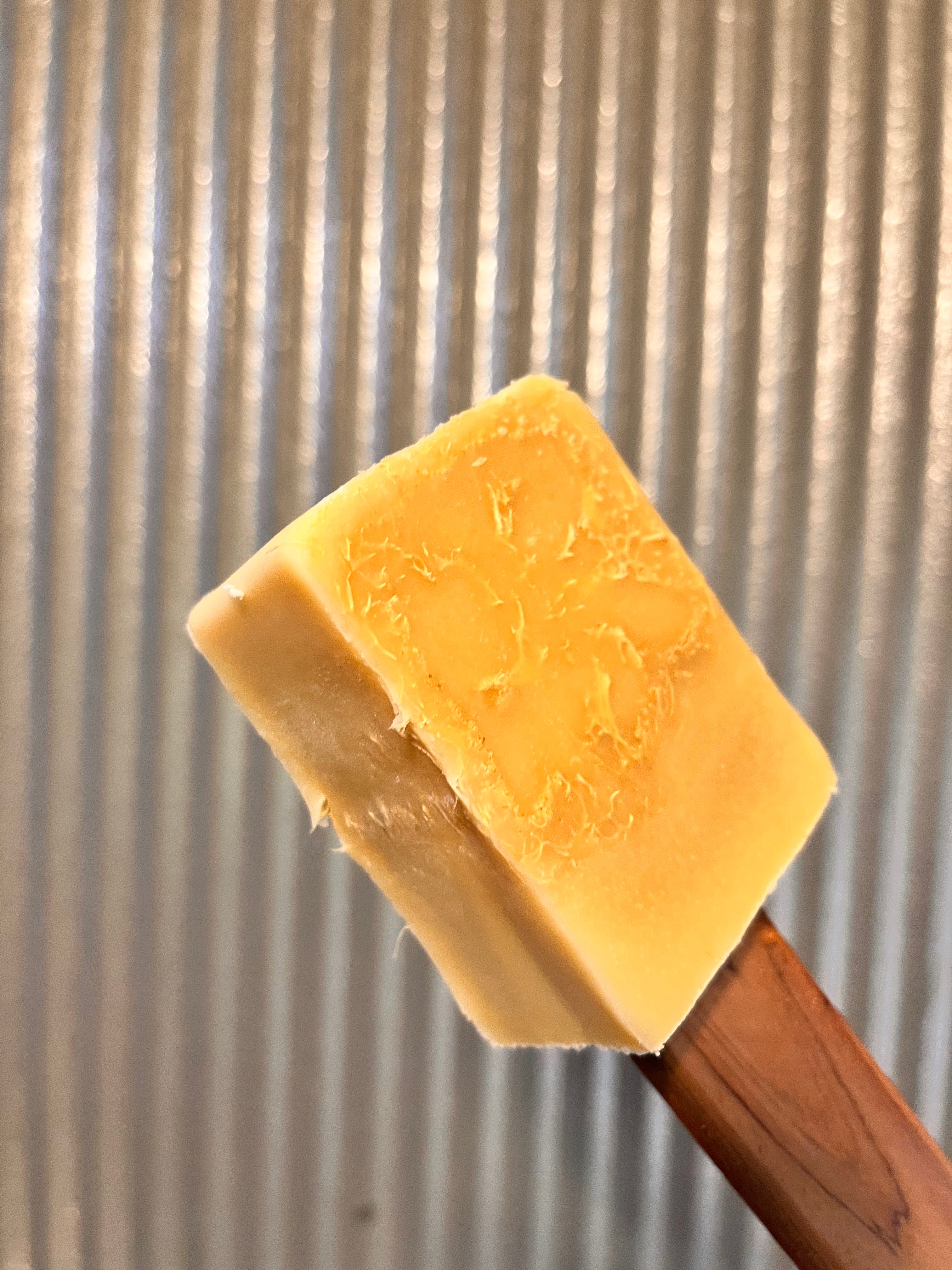 Original Goats Milk Soap Loofah Bar Cedar Handle – welcomesoapcompany